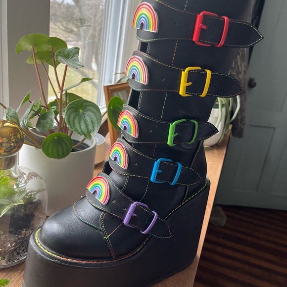YRU | Shoes | Rare Rainbow Yru Dune Platform Boots | Poshmark